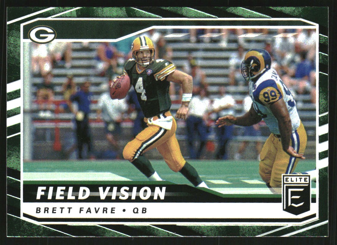 2021 Elite Field Vision Green #9 Brett Favre - NM-MT