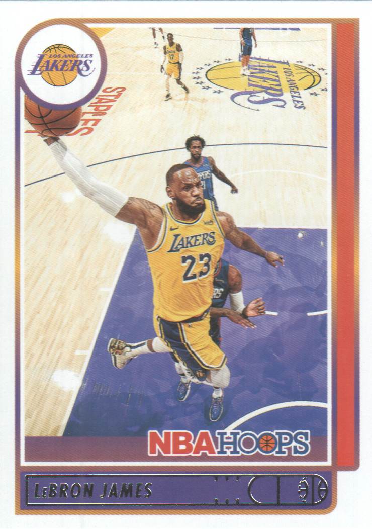2021-22 Hoops #136 LeBron James - NM-MT