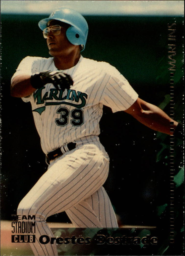 1994 Stadium Club Team #70 Orestes Destrade - NM-MT