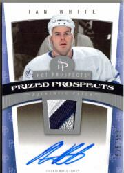 2006-07 Hot Prospects #137 Ian White JSY AU RC - NM-MT